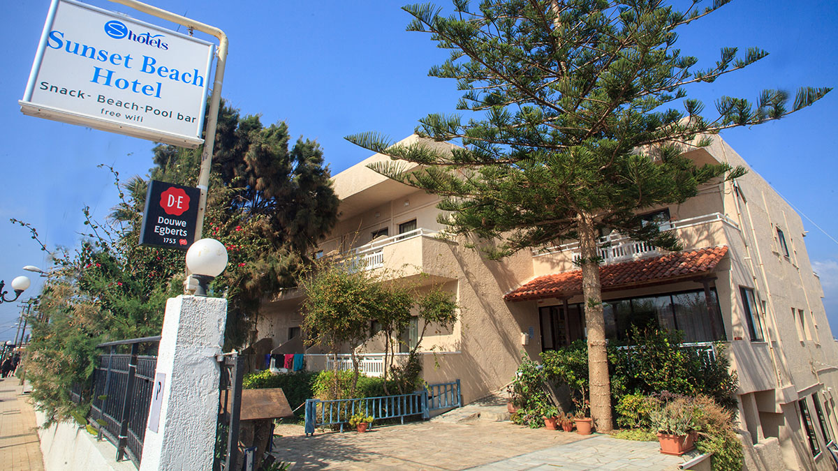 Sunset beach Hotel 3 star hotel in Greece (Crete)